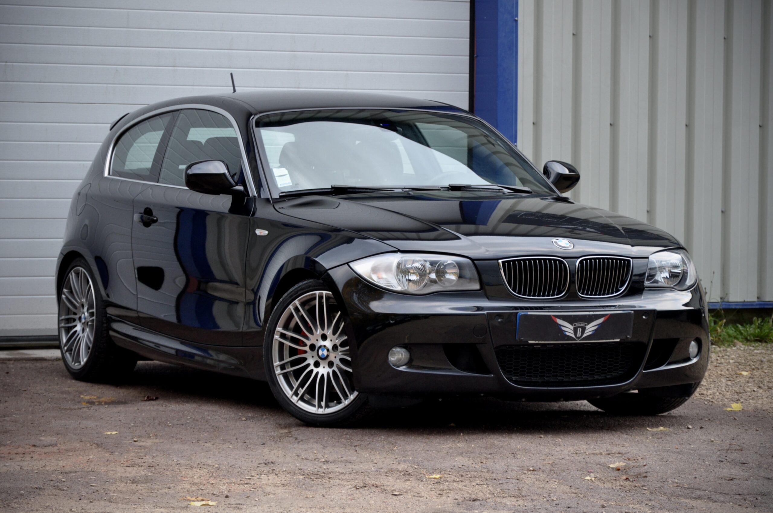 BMW SÉRIE 1 (E87) 130I 3.0L 265CV SPORT DESIGN BVM – Besten Motor